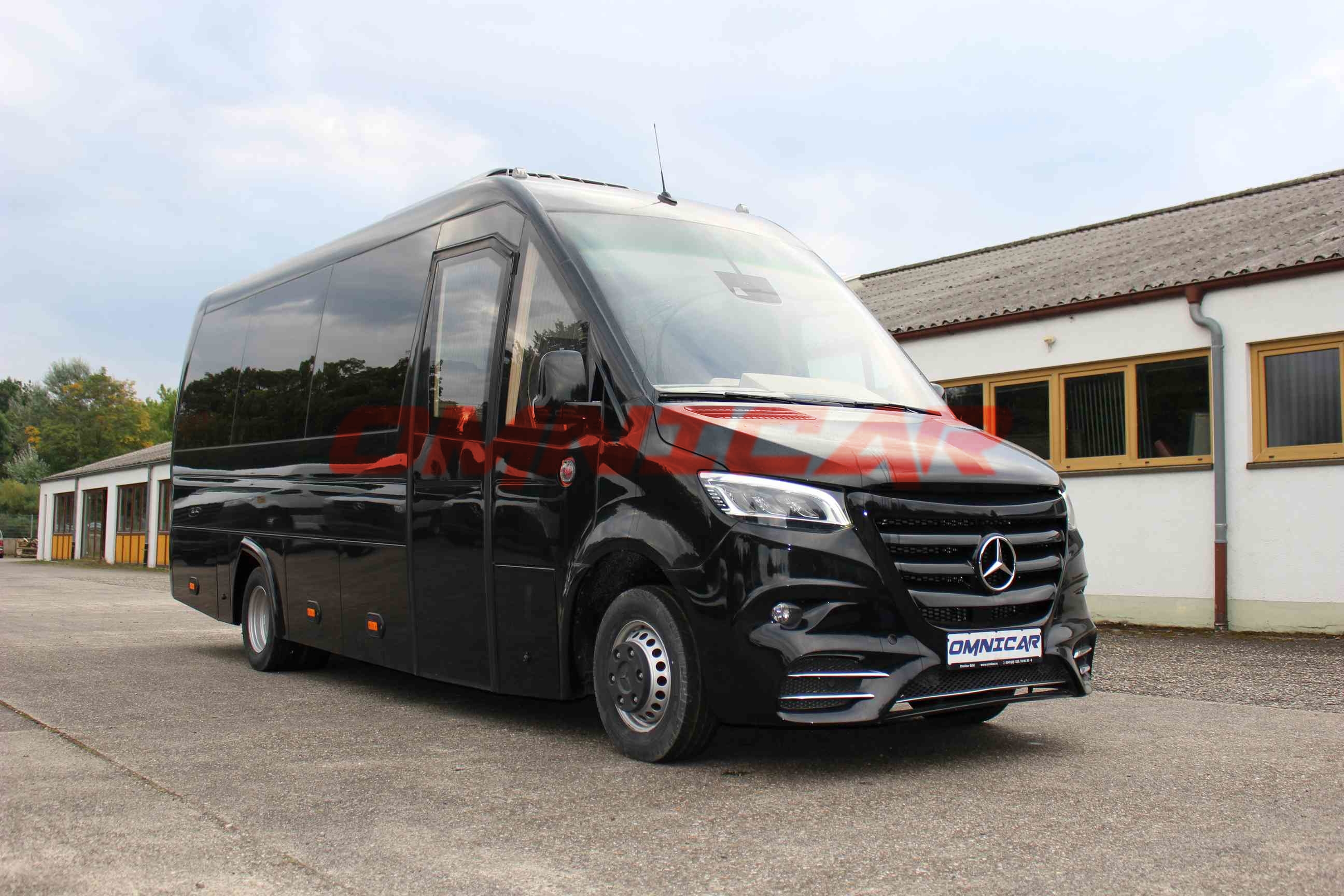 Sprinter Extrabreite VIP LD 16Sitzplätze Großer Kofferraum seitlichen ...