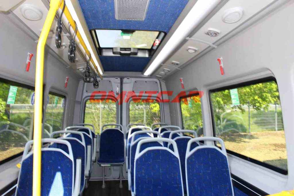 Low floor City minibus Mercedes Sprinter Front low entry, 22 28 ...