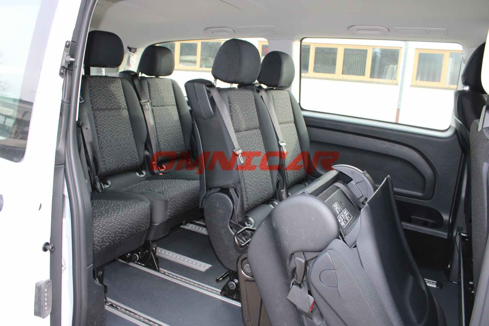Verfügbarer MB VITO 114 Minibus zum Verkauf 9 Sitzer PRO Extralang Neu ...